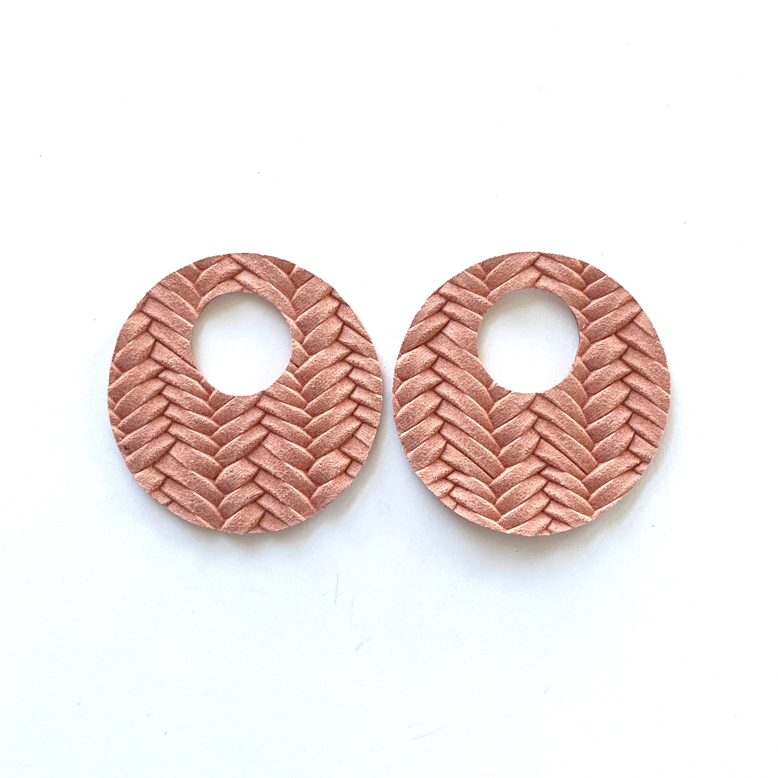 NEW Shape Emerald Green Fishtail Braided Embossed Leather | Etsy