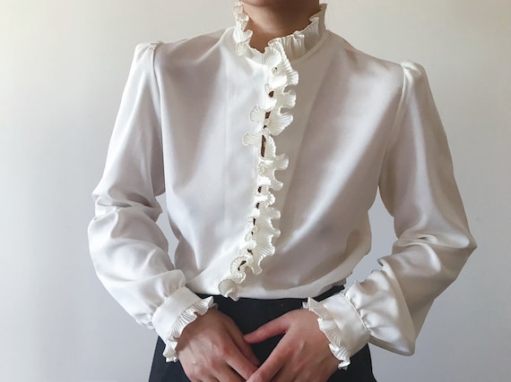 vintage blouse jabot blouse ruffle chest lace blouse … - Gem