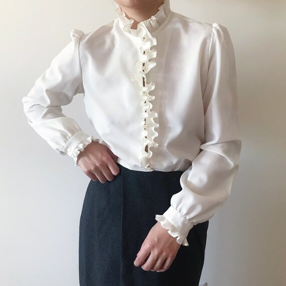 vintage blouse jabot blouse ruffle chest lace blouse … - Gem