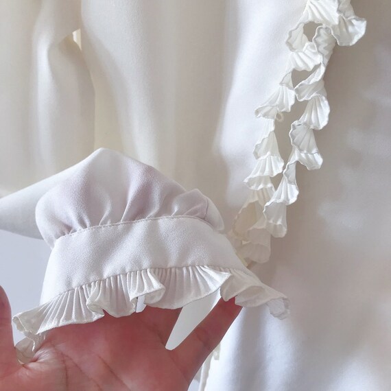 vintage blouse jabot blouse ruffle chest lace blouse … - Gem