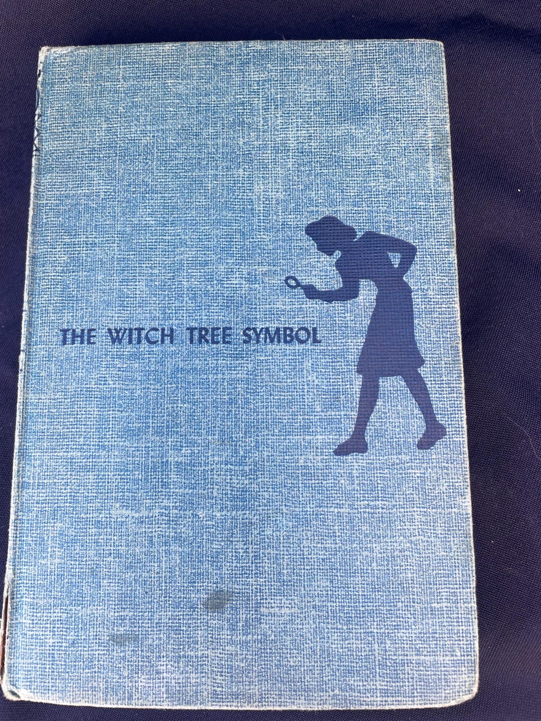 Vintage Nancy Drew: the Witch Tree Symbol by Carolyn Keene - Etsy