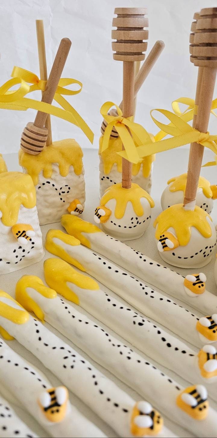 Winnie the Pooh Honey Bee Cake Pops With Honey Stick 1 Dozen (please ...