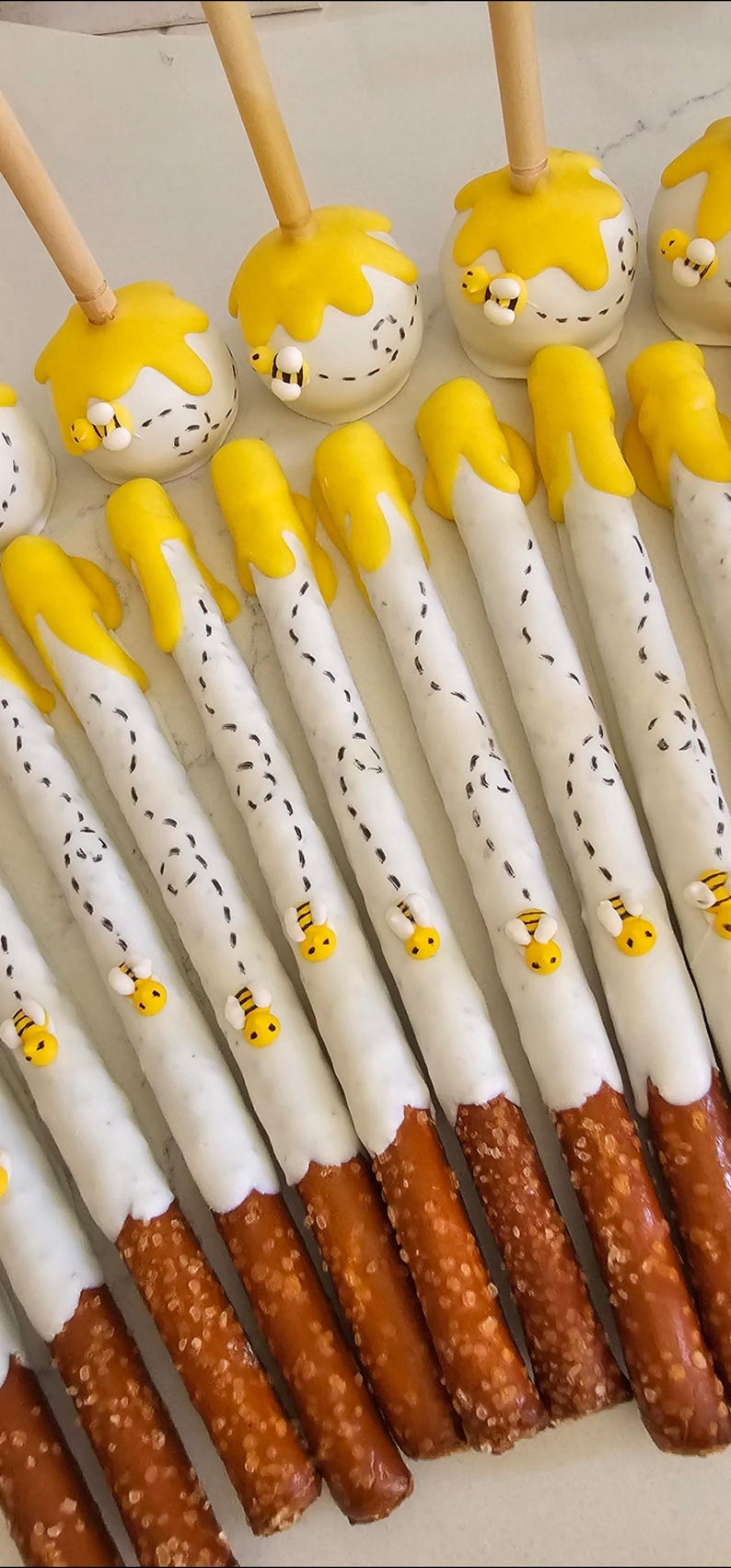 Winnie the Pooh Honey Bee Chocolate Dipped Pretzel Rods (please Read ...