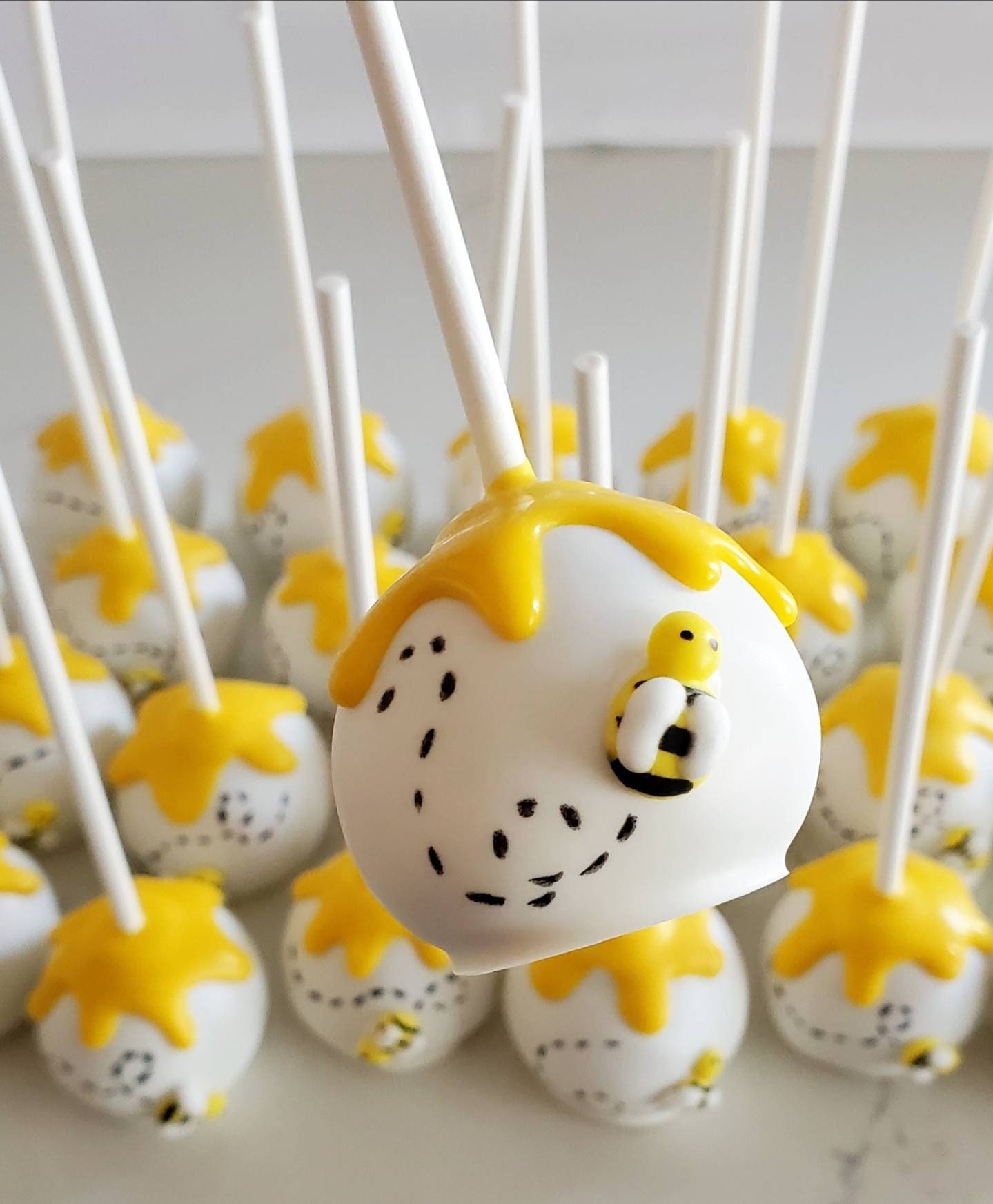 Winnie the Pooh Honey Bee Cake Pops (please Read Full Description) - Etsy