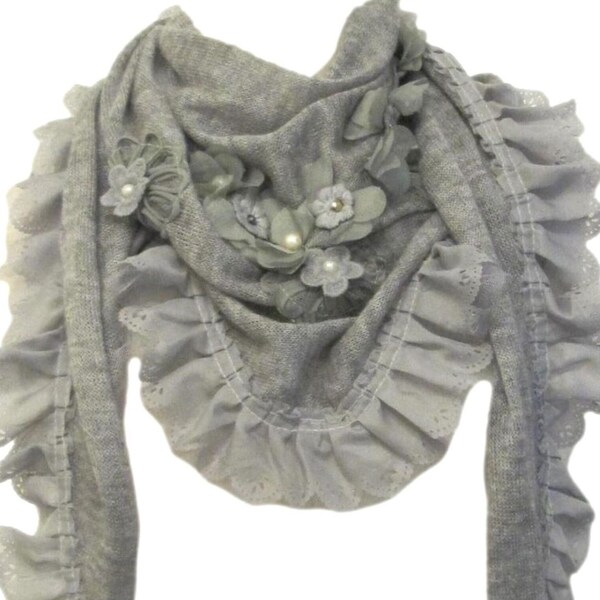 Stunning Animal Print Triangle Scarf Shawl Wrap Silk Blend, Vintage ...