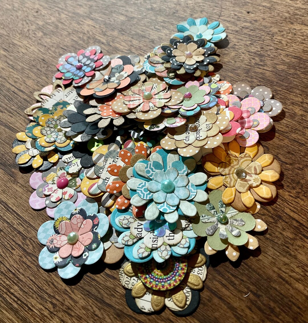 SMALL 1.5 Inch Handmade Paper Flowers, Layered Flowers for Junk Journal ...