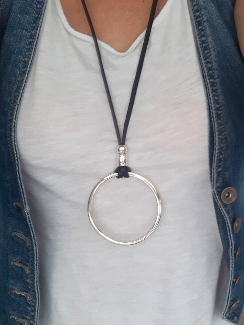 Loop Necklace Silver Eyeglass Necklace Large Circle Pendant - Etsy