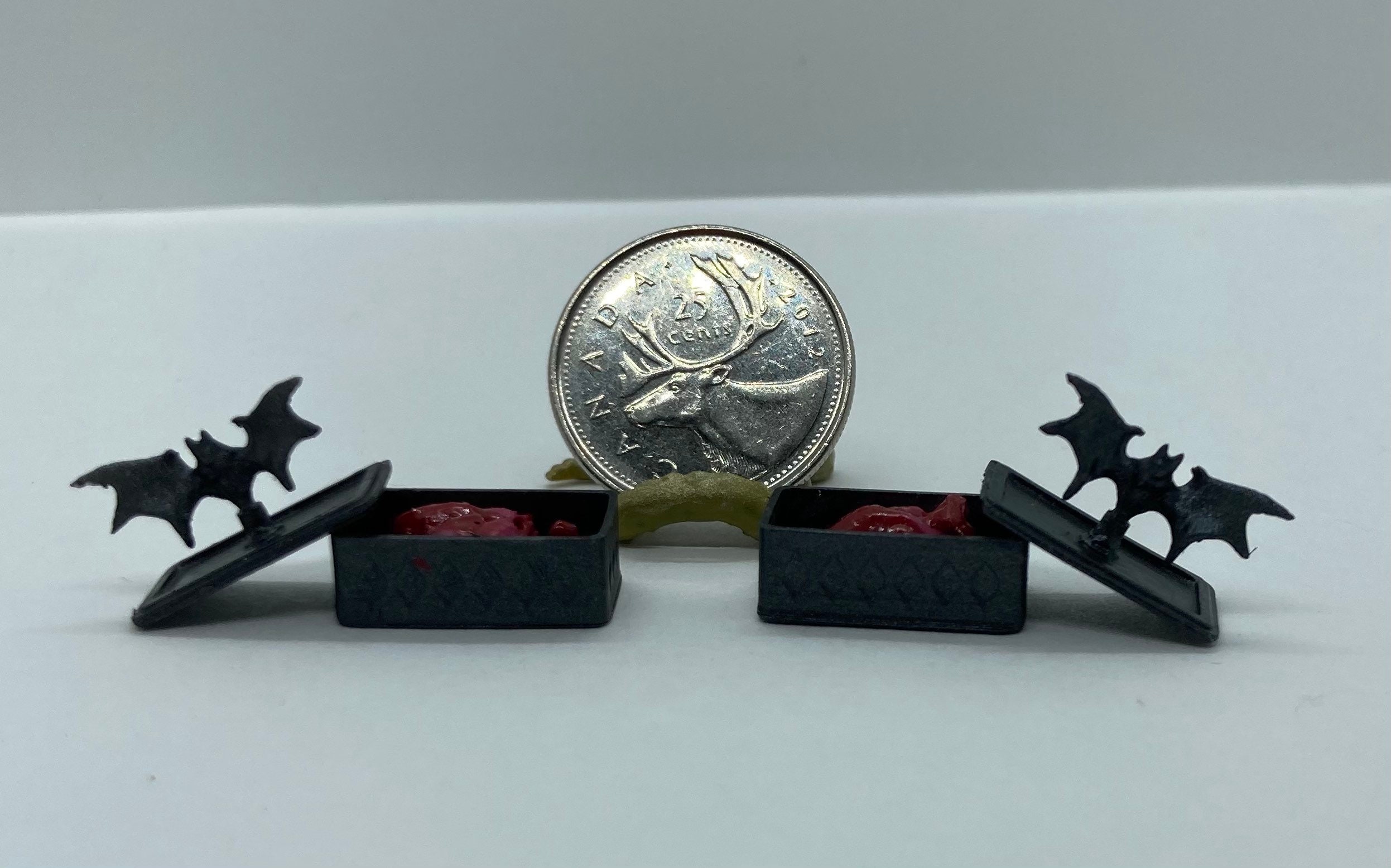 Miniature Vampire Heart in a Box 1/12 Scale for | Etsy