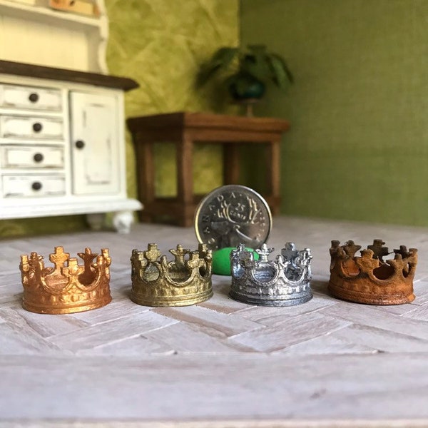Rusty Crown - Etsy