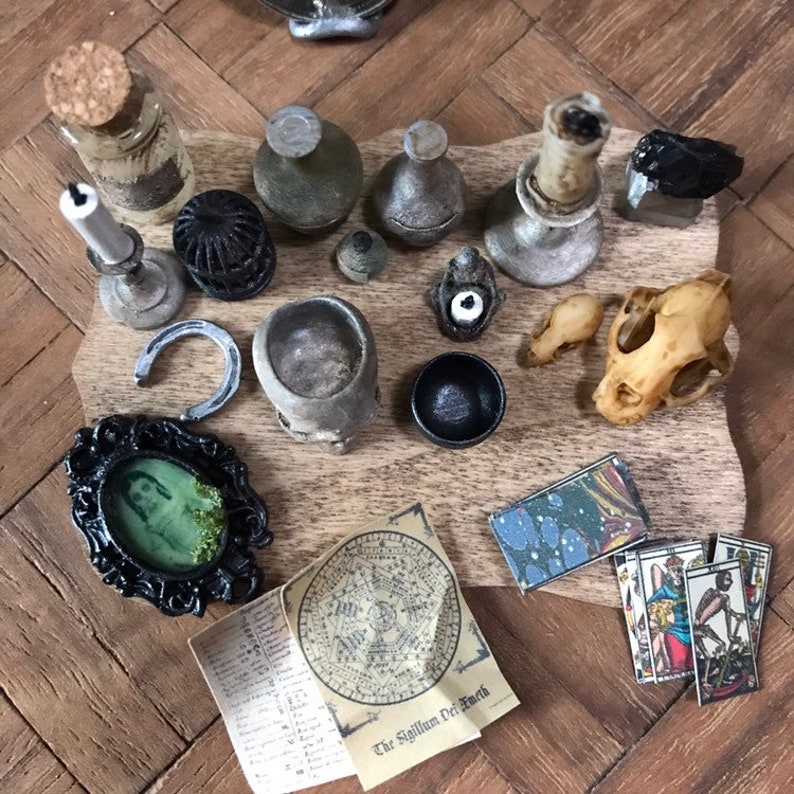Miniature Witch Witch Divination Kit for Dollhouses 1/12 Scale - Etsy