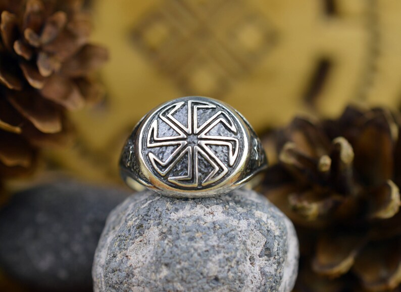 Kolovrat Ring. Slavic Amulet. Pagan. Solar Symbol. Slavic | Etsy