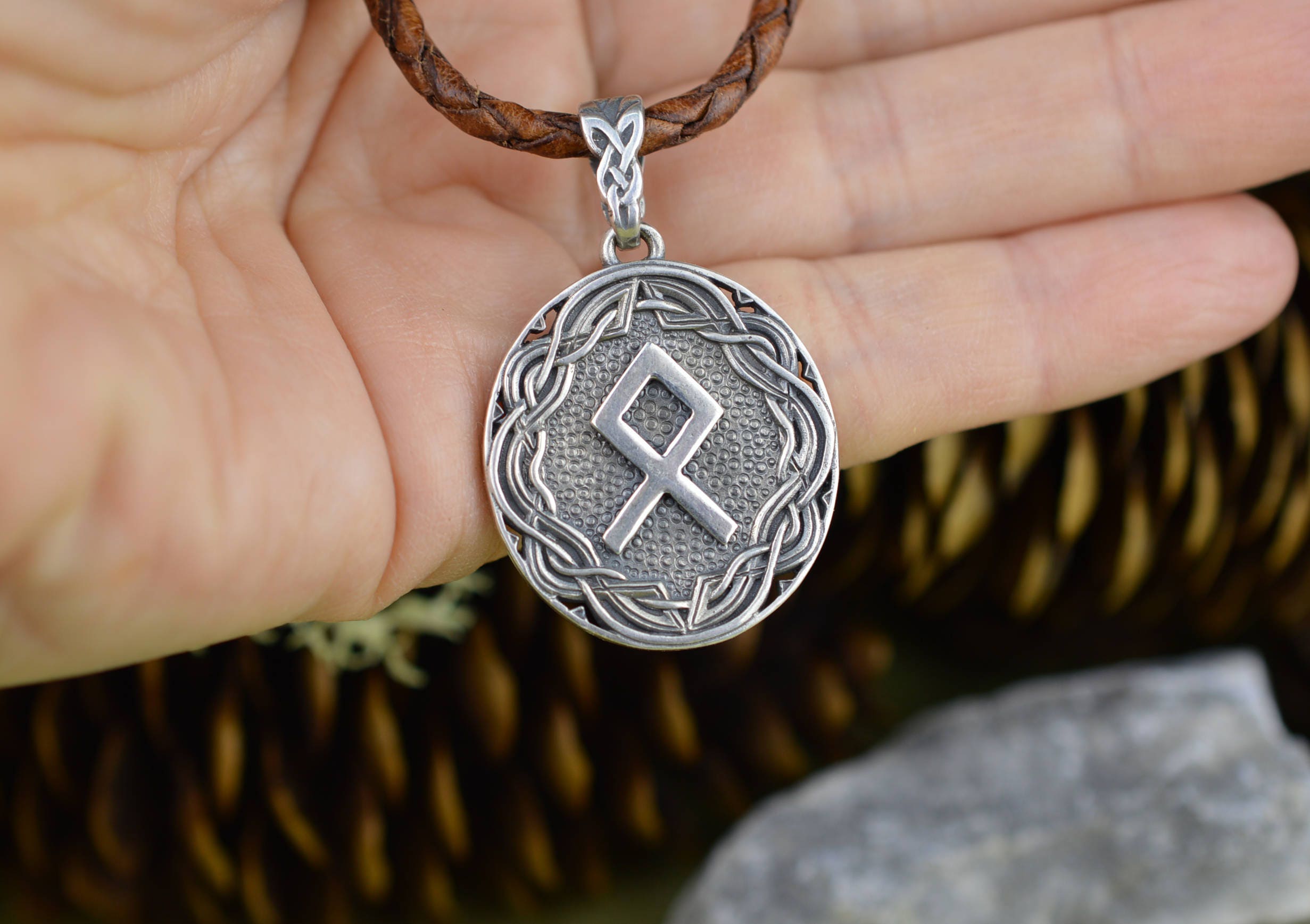 Othala Odal Rune Pendant. Scandinavian Witchcraft Amulet. | Etsy