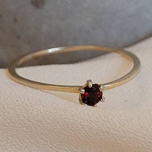 Genuine Garnet Ring - Etsy
