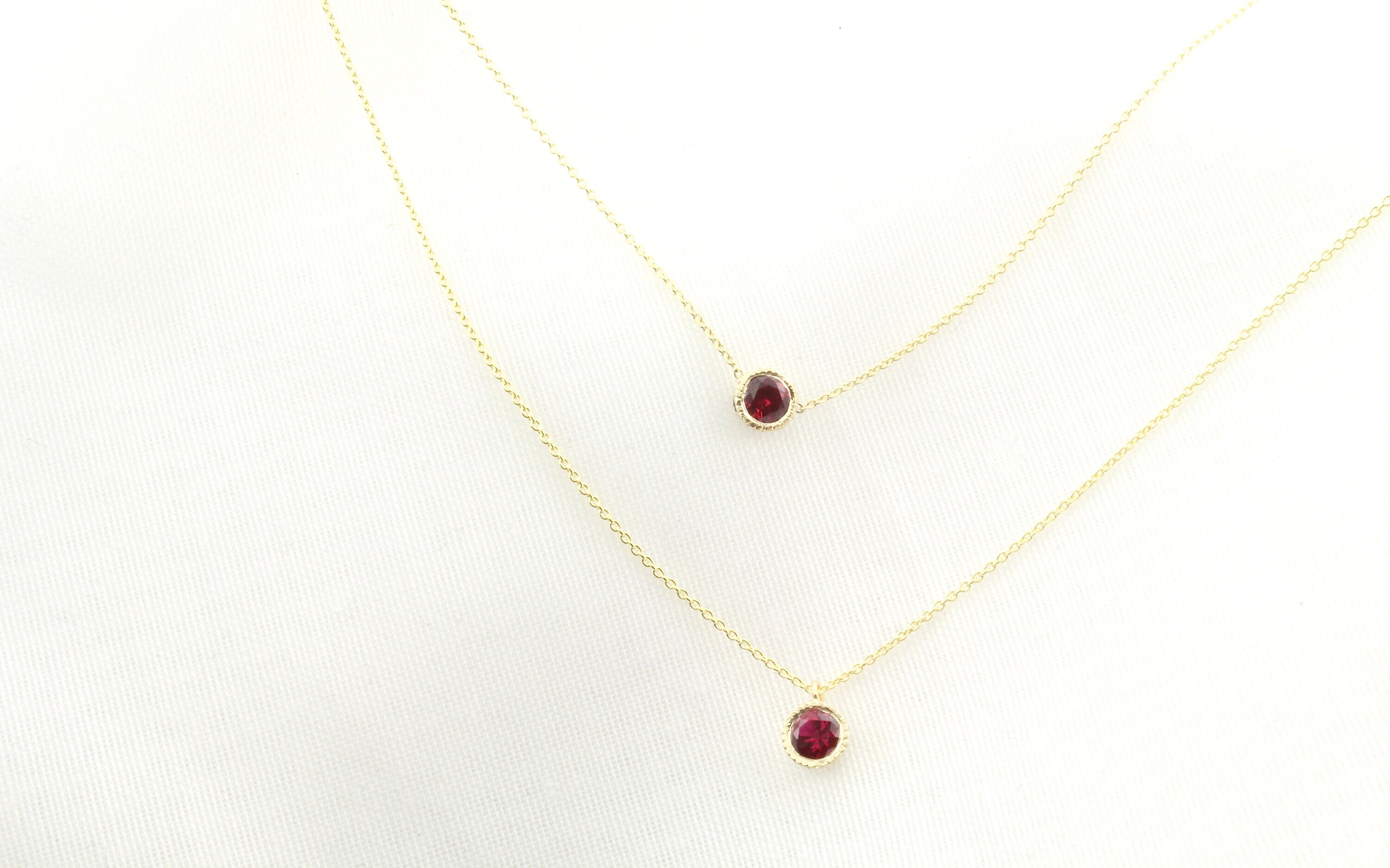 Gold ruby jewellery store
