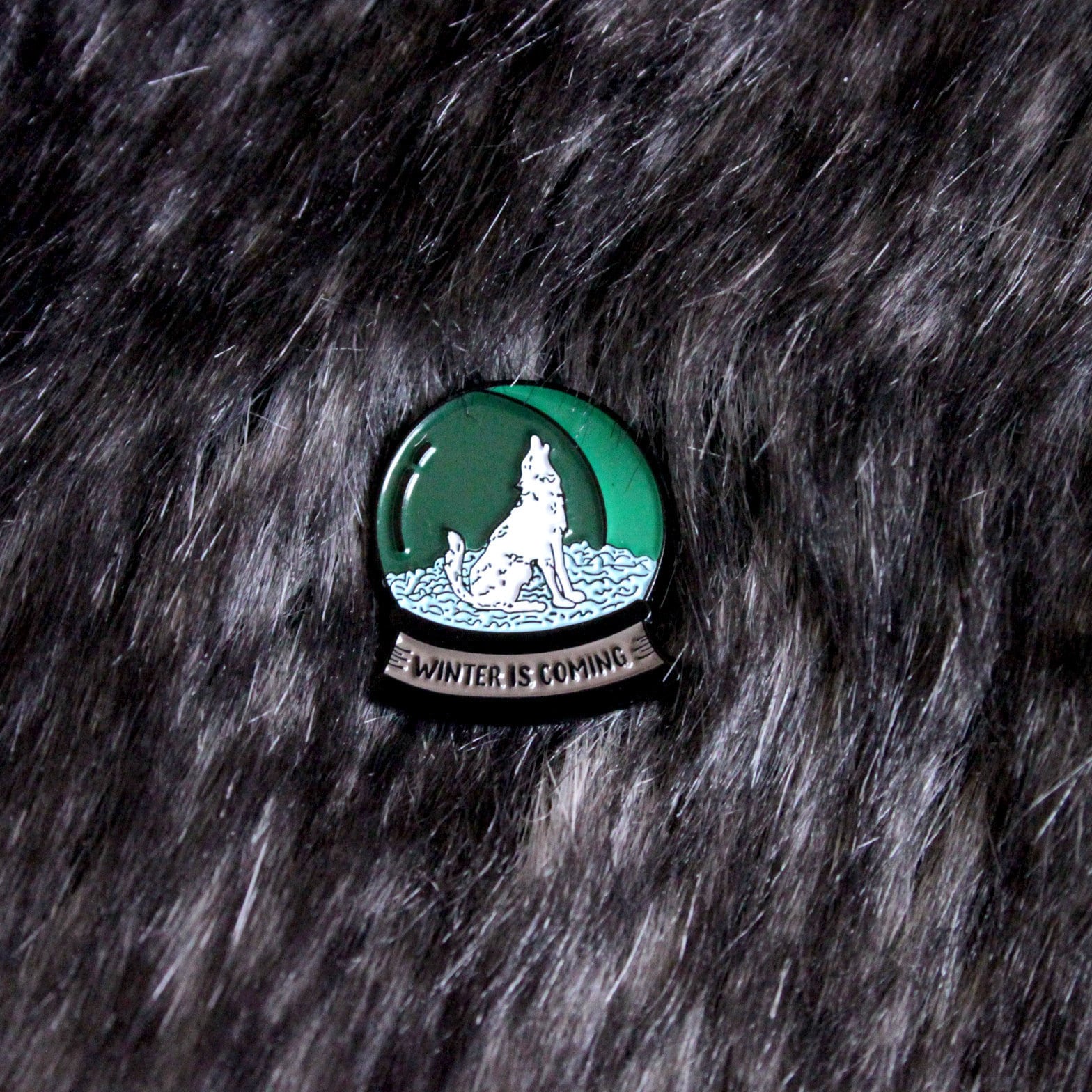 House Stark Pin - Game of Thrones Enamel Pin- Winterfell - Jon Snow ...