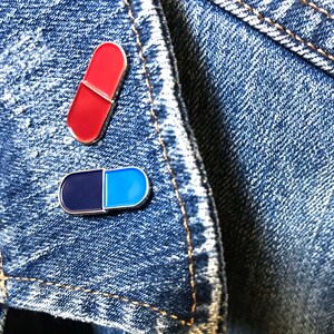 Matrix Pills - Matrix Enamel Pin - Movie Pin - Matrix Pin Duo - Metal ...