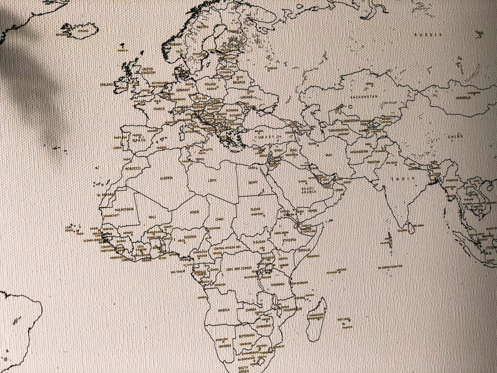 World Map on Canvas/push Pin Map on Canvas/100 Push Pins for - Etsy