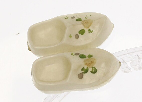 1950s Vintage Nylon Plastic Dutch Clog Shoe Pin, Vint… - Gem