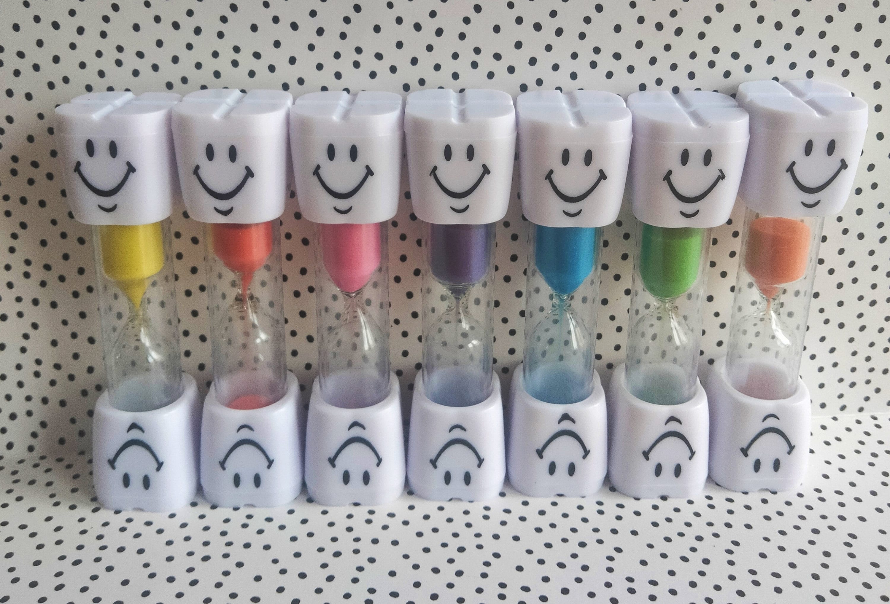 Tooth Brushing Smiley Sand Timer, Two Minute Timer, Countdown Timer for ...
