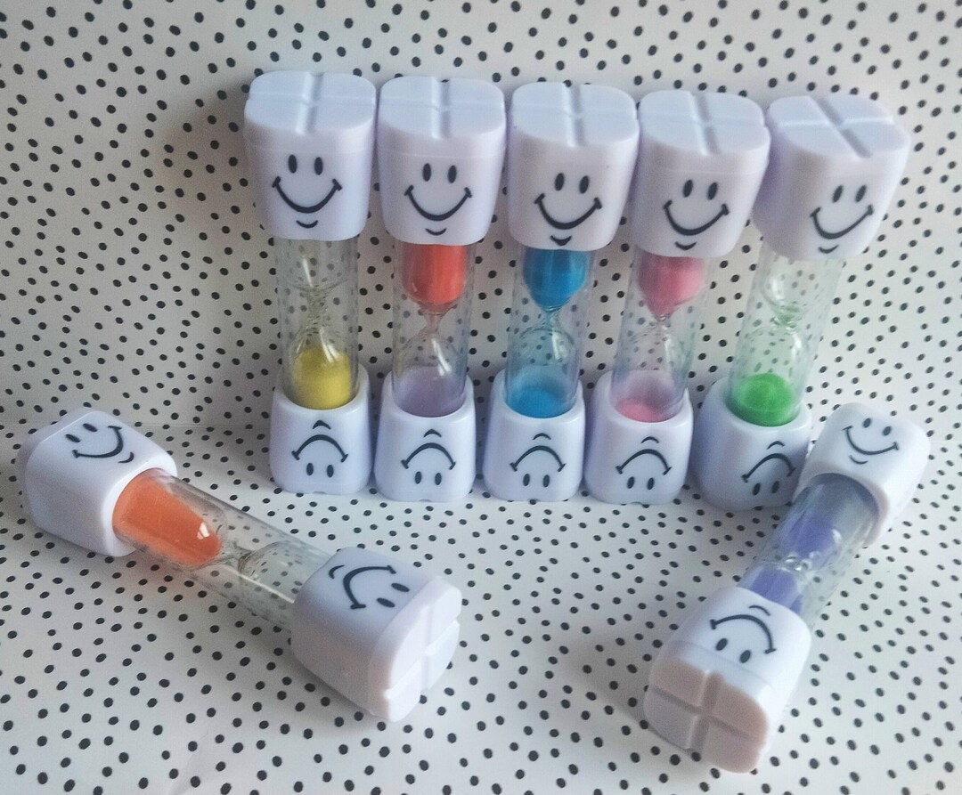 Tooth Brushing Smiley Sand Timer, Two Minute Timer, Countdown Timer for ...