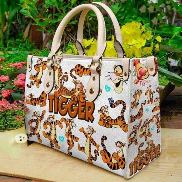 Tigger - Etsy