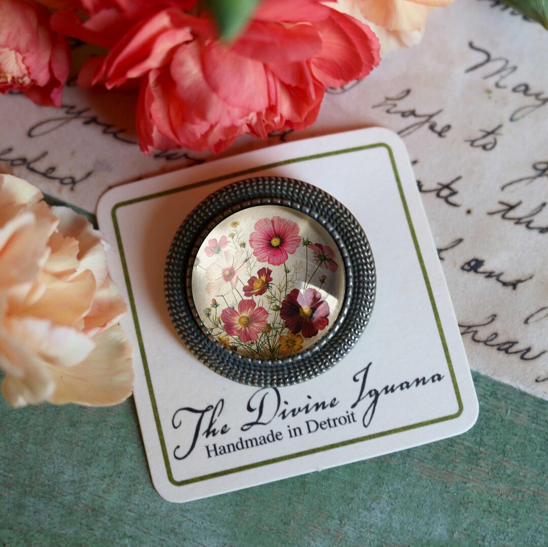 Cosmo Flower Flower Vintage Inspired Cottagecore Glass Cabochon Pin ...