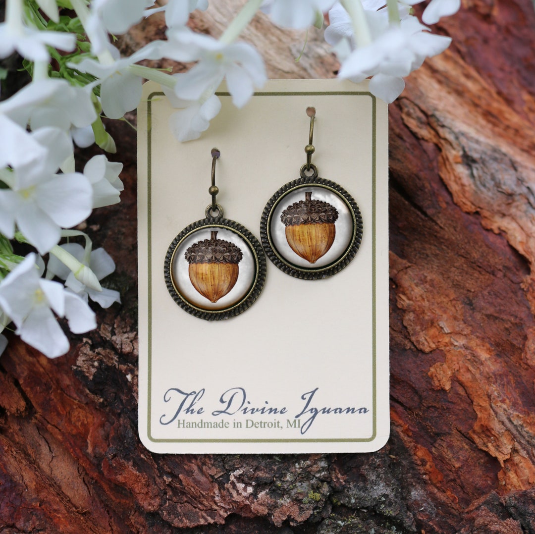 Mighty Acorn - Thanksgiving / Fall Vintage Inspired Drop / Dangle ...