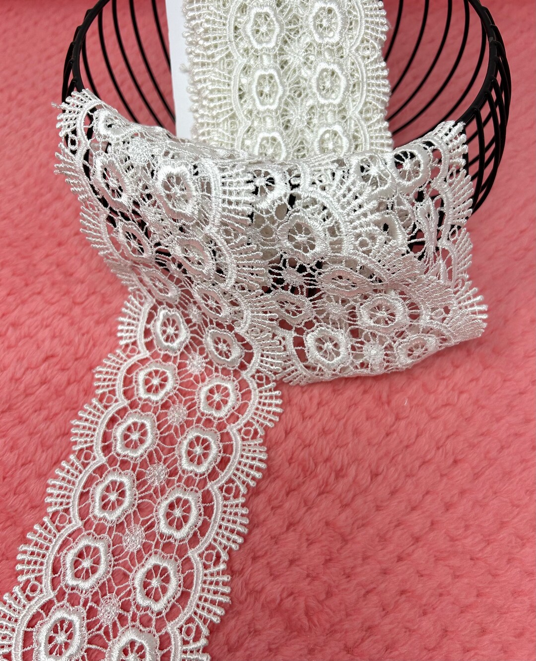 Scalloped Embroidered Flowers Lace Trim 3.25" Wide, White Decorative ...