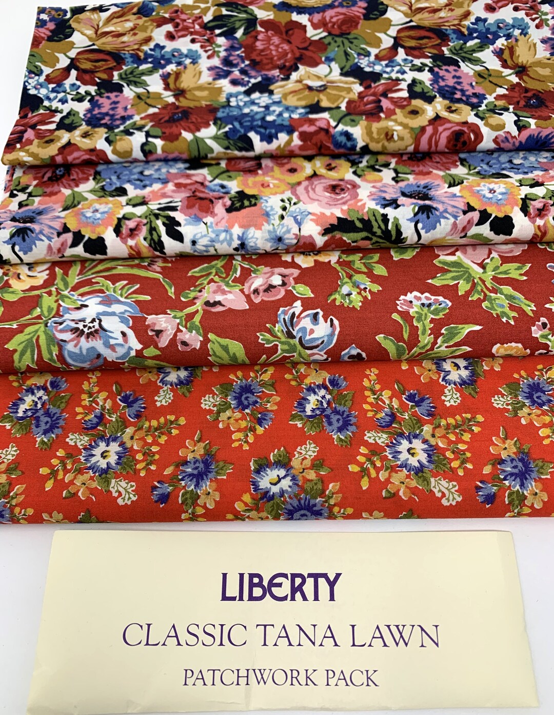 Liberty Classic Tana Lawn Patchwork Pack 4 Pieces 18 by 17, Floral Bundle, Vintage Flowers ...