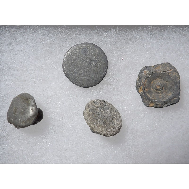 Colonial Buttons - Etsy