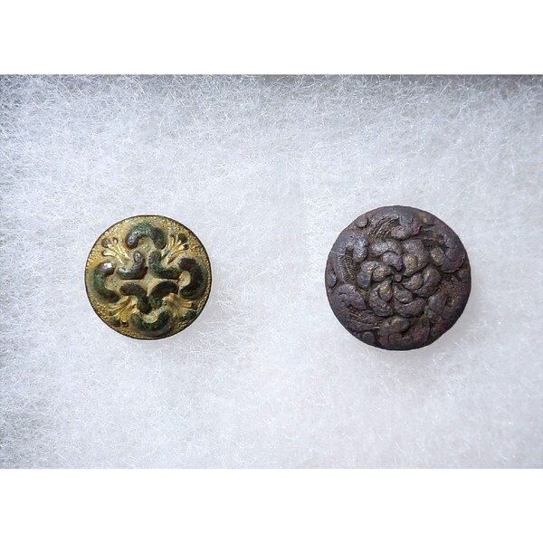 Colonial Buttons - Etsy