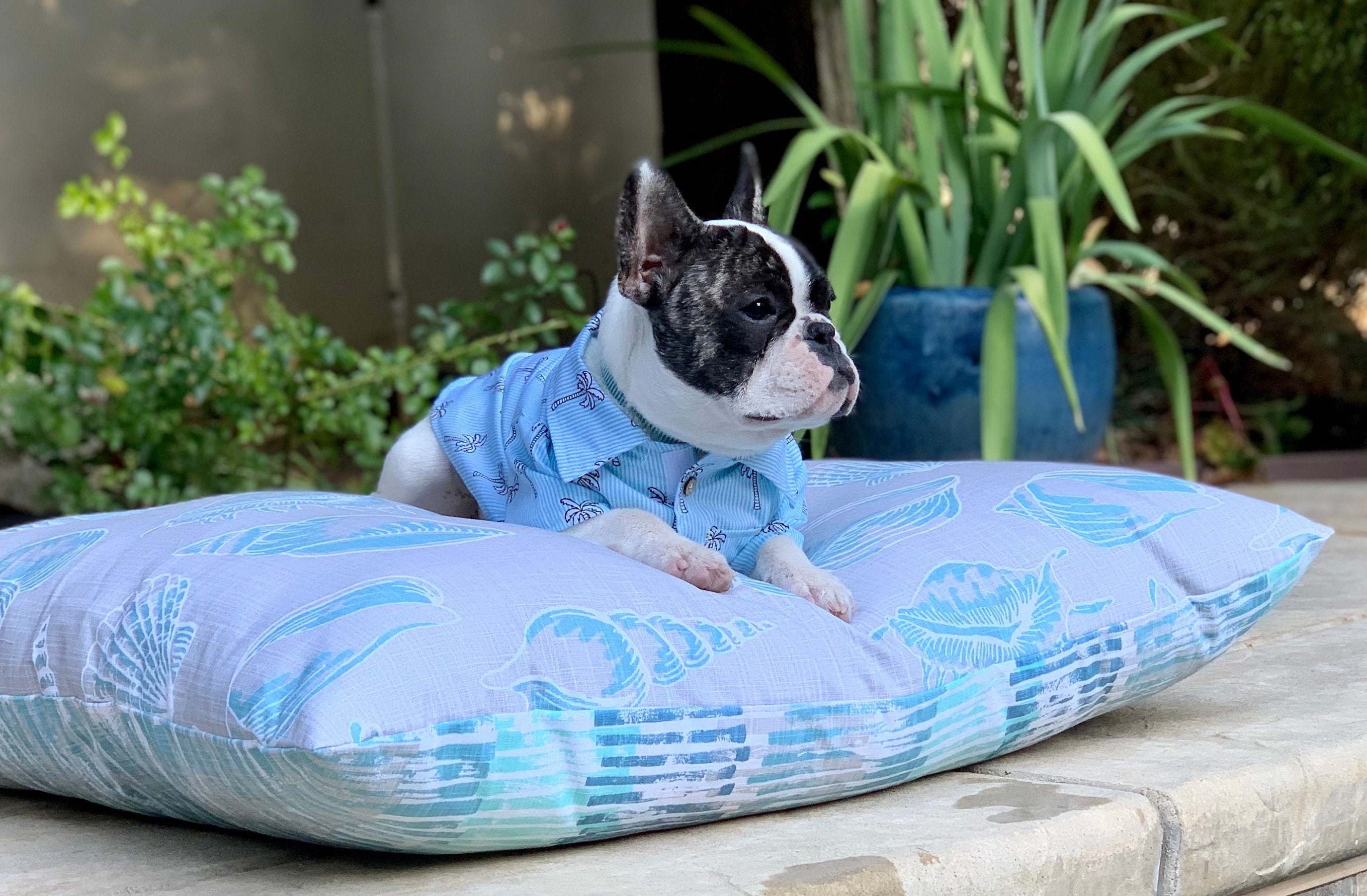 Shibori Seashell Beach Blue Pet Bed Cover, Nautical Dog Bed Duvet, Blue ...