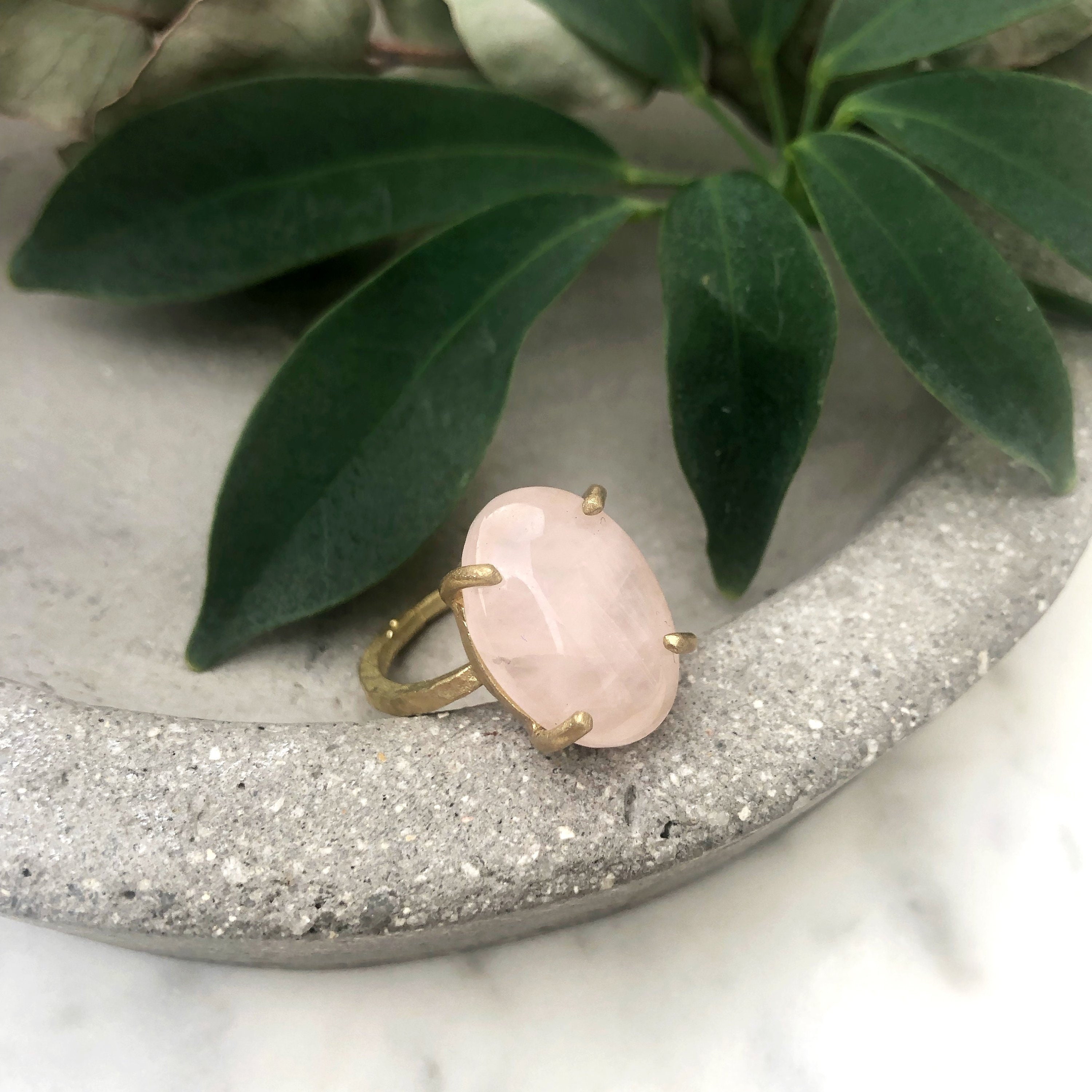 Rose Quartz Ring ~ Sizes 6 7 8 9 ~ Large Oval Soft Pink Gemstone Gold ...