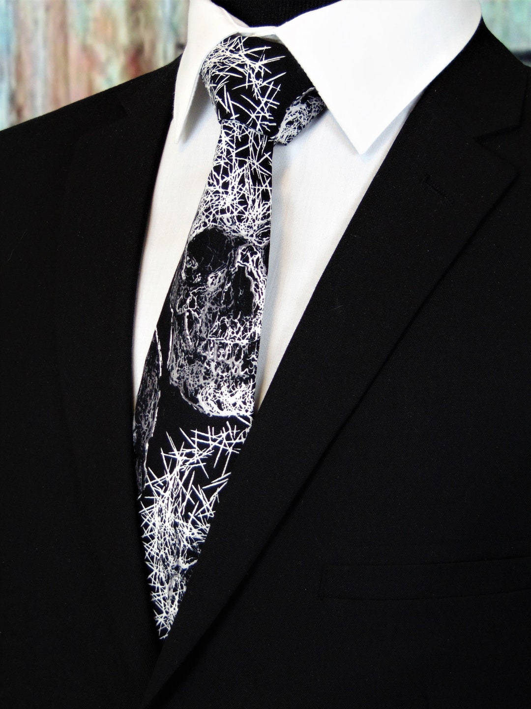 Gothic Skull Tie – Mens Spooky Skull Necktie. - Etsy