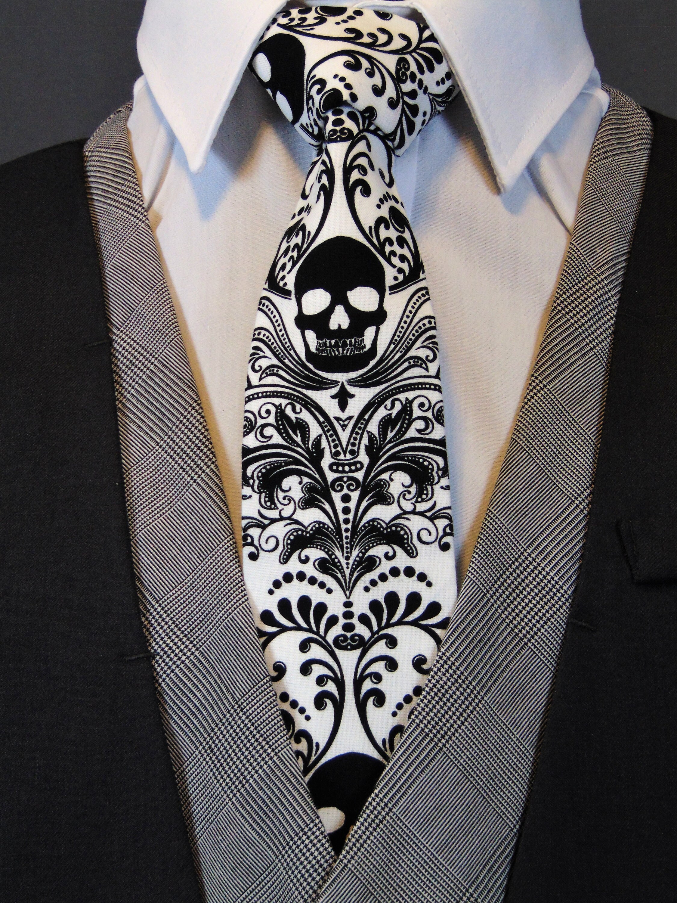 Skull Tie, Skull Necktie, Gothic Wedding