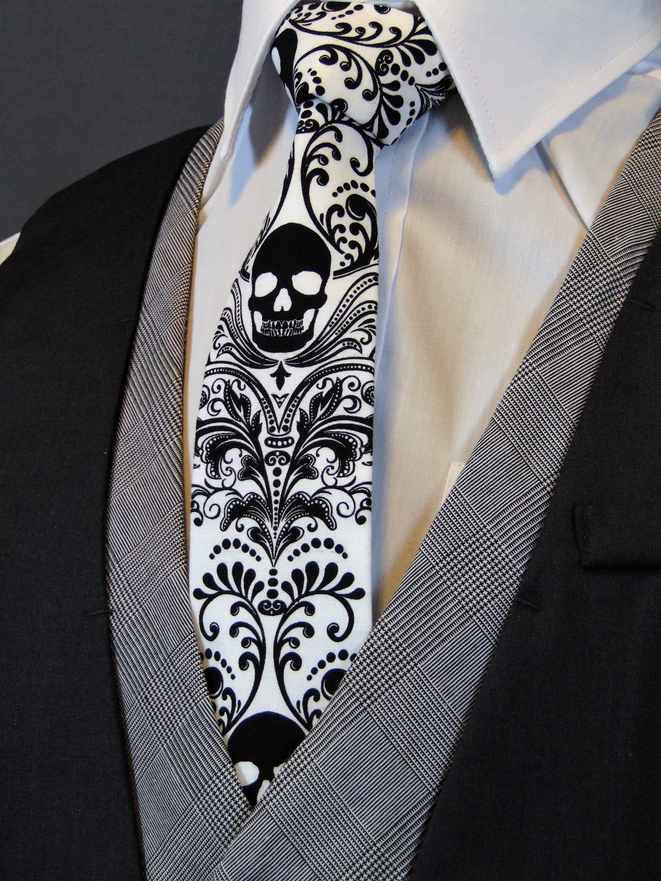Skull Tie, Skull Necktie, Gothic Wedding