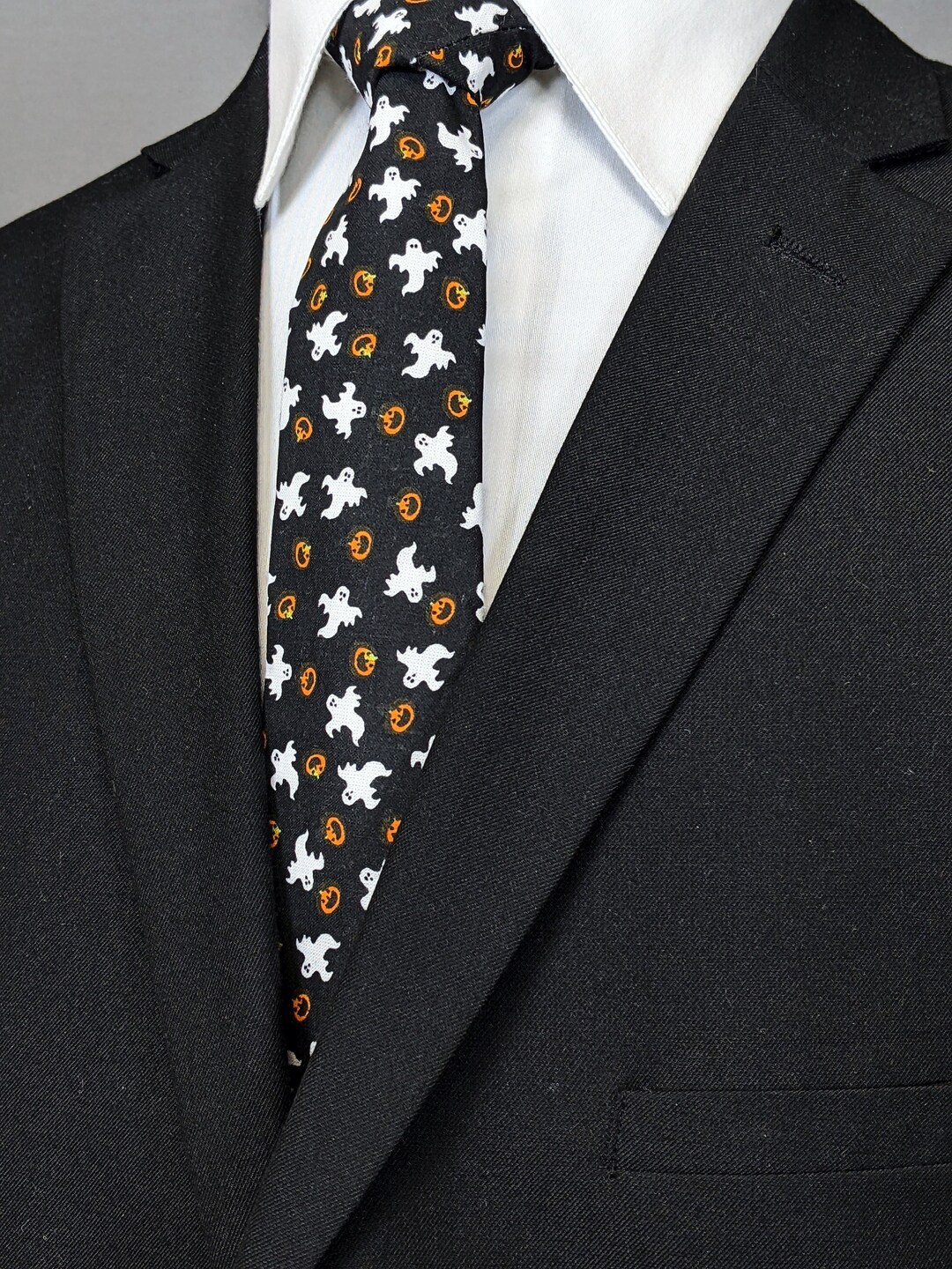 Ghost Halloween Necktie – Unveiling the Haunting Elegance of the Ghost ...