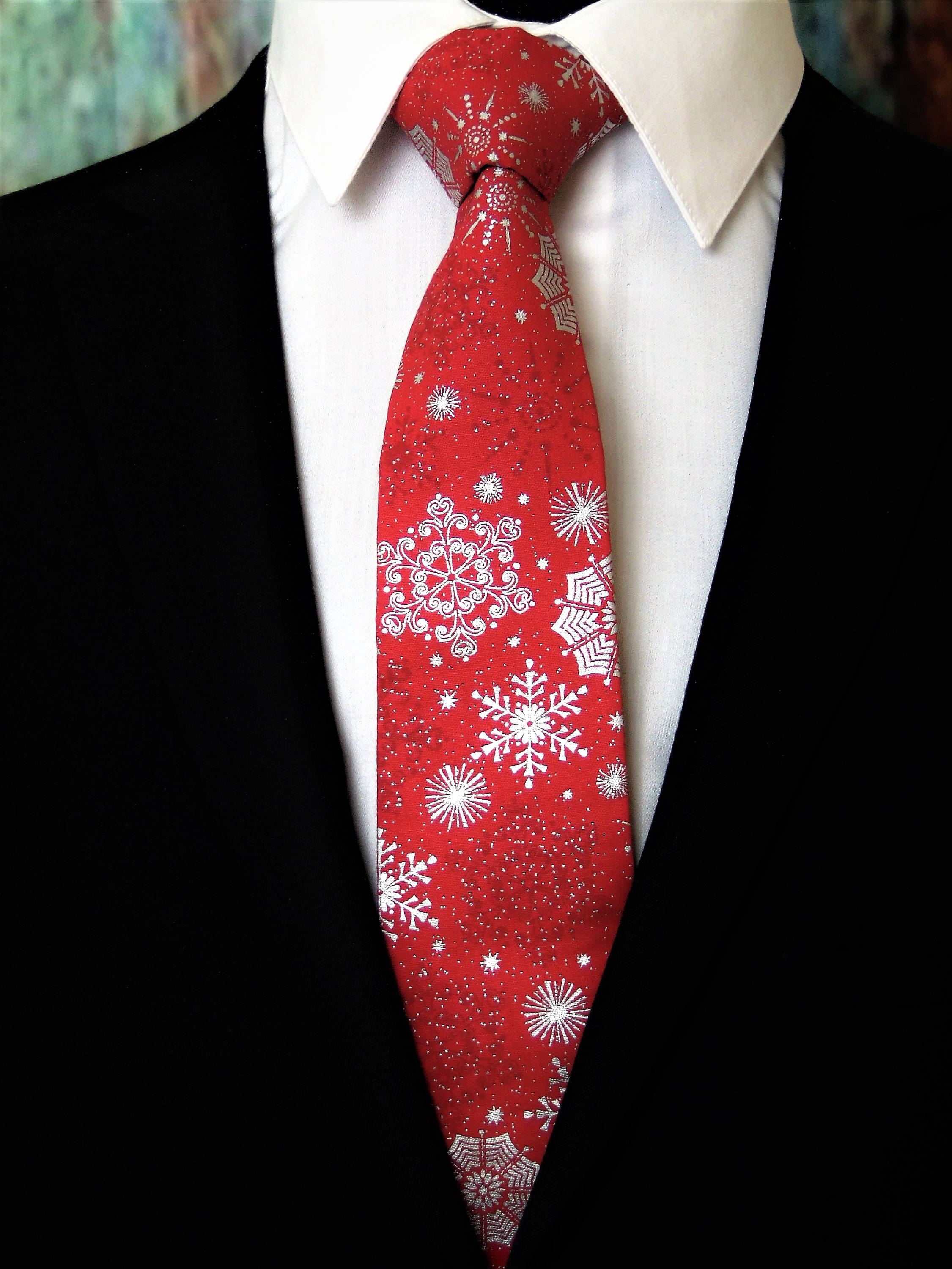 Red Christmas Tie – Mens Red and Silver Snowflake Necktie, Also ...