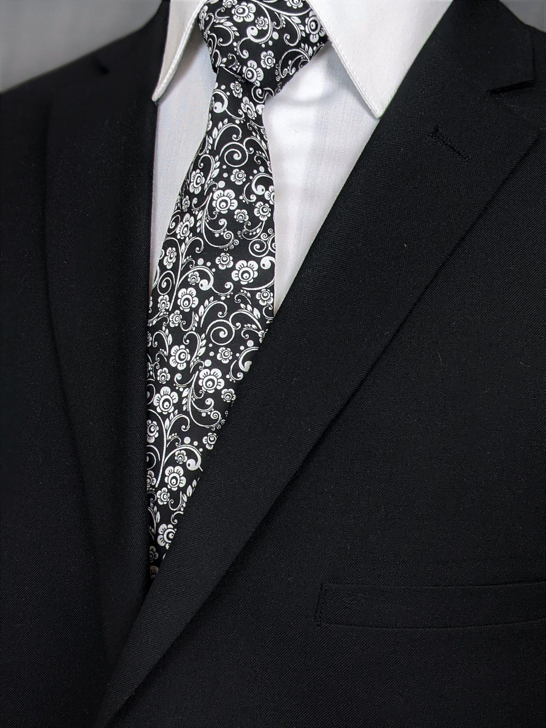 Floral Wedding Tie – White and Black Floral Necktie, Alos Available as ...