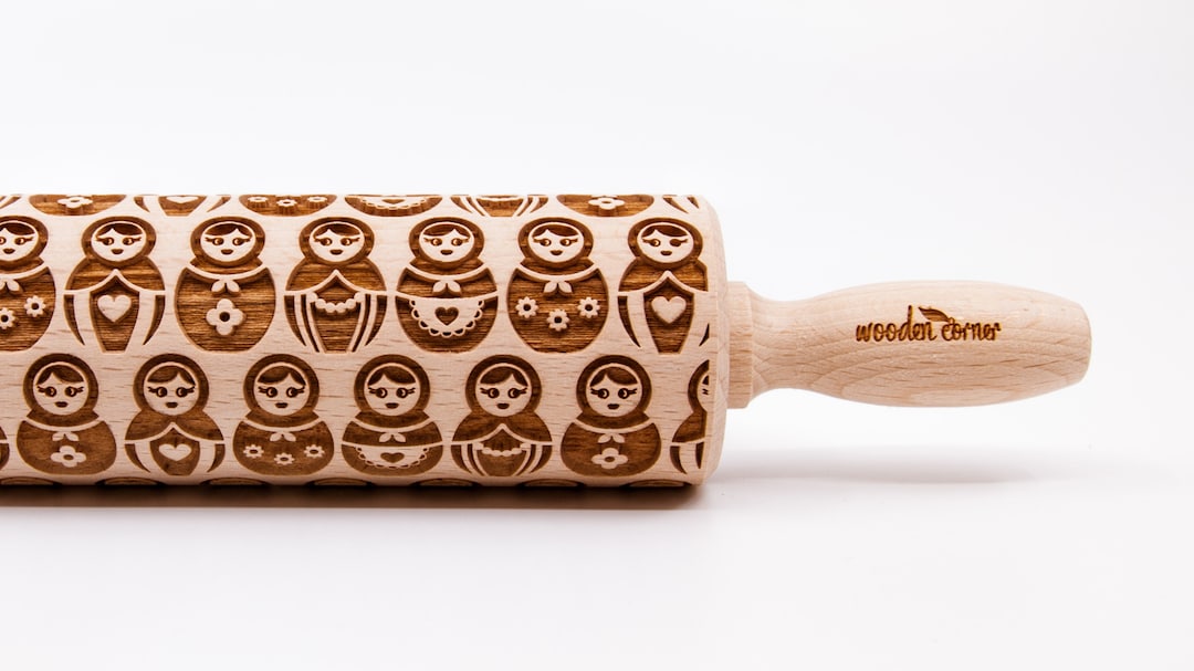 No. R106 Matryoshka Babushka Russian Dolls Embossing Rolling Pin ...