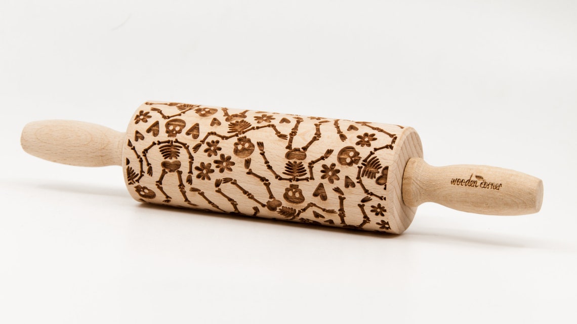 No. R299 SKELETON HALLOWEEN Pattern Rolling Pin Engraved - Etsy