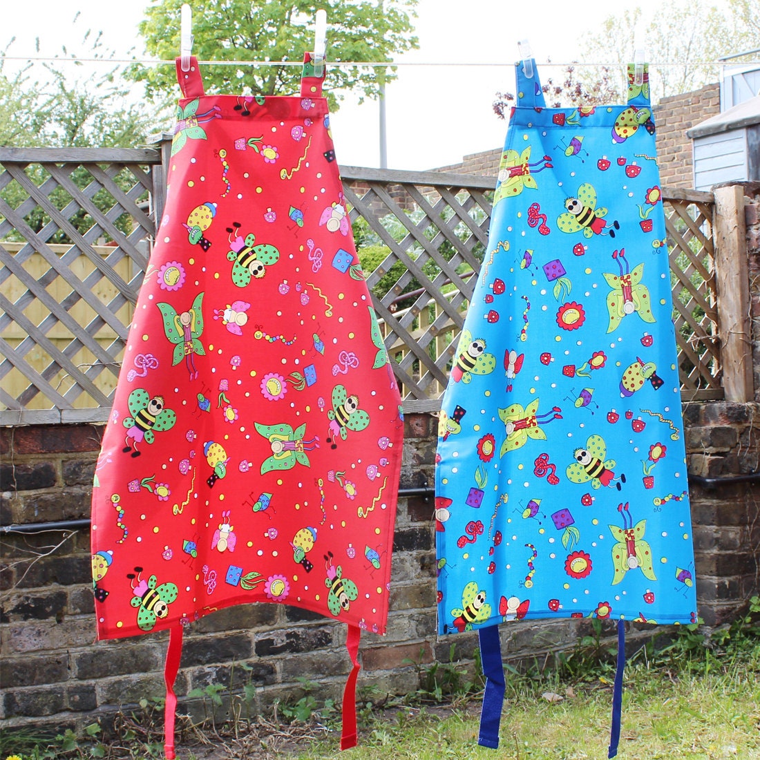 Kids Aprons in Red and Blue, Children's School Aprons for Cooking ...