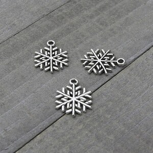 10 PIECES Snowflake Charm, Snow Charm, Winter Charm, Holiday Charm ...