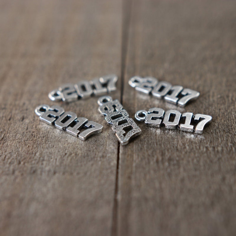 Class of 2017 - Etsy
