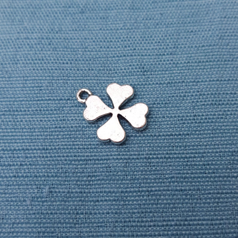 10 PIECES Four Leaf Clover Charm Lucky Charm Good Luck - Etsy