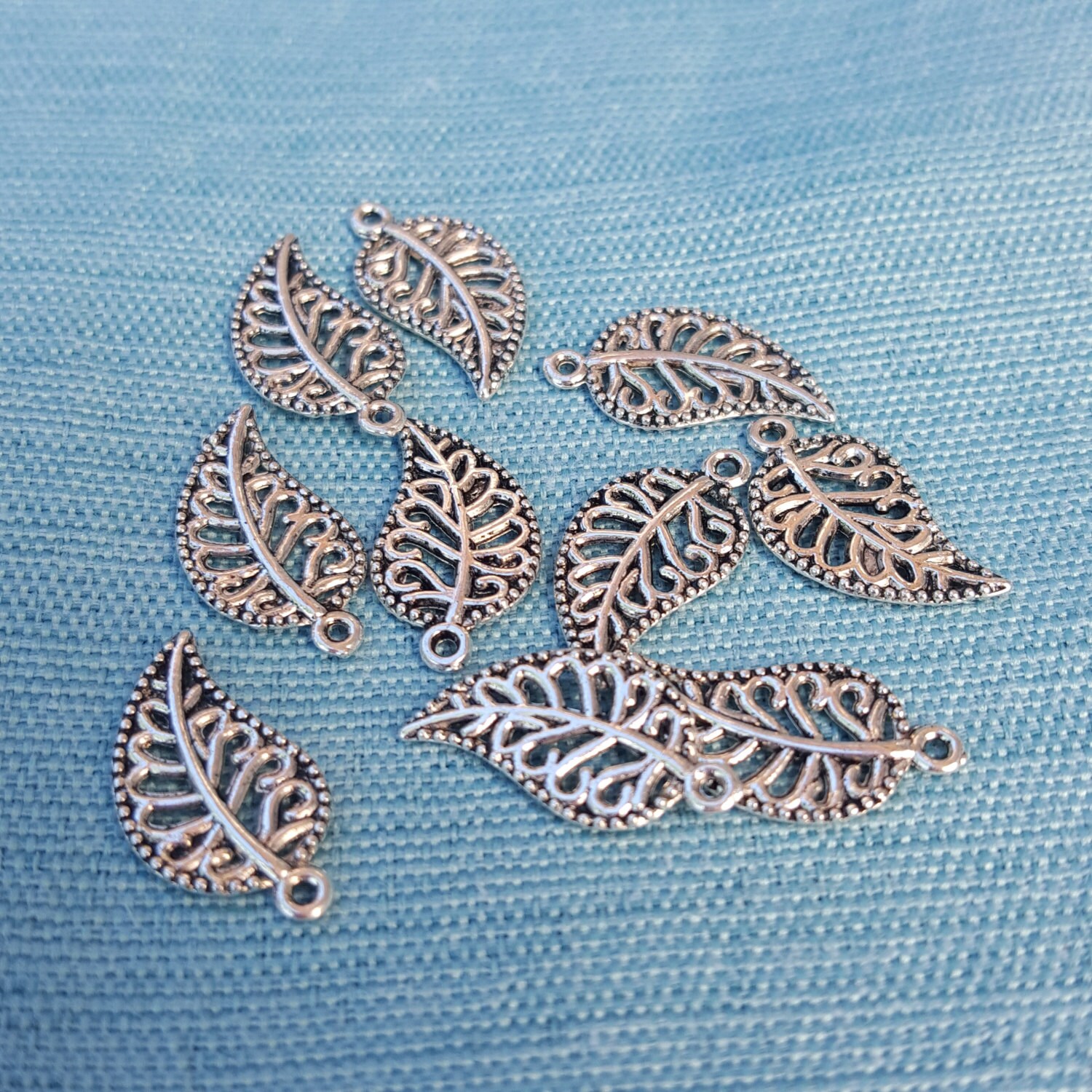 10 PIECES Hollow Leaf Charm Leaf Charm Leaves Silver Tone - Etsy