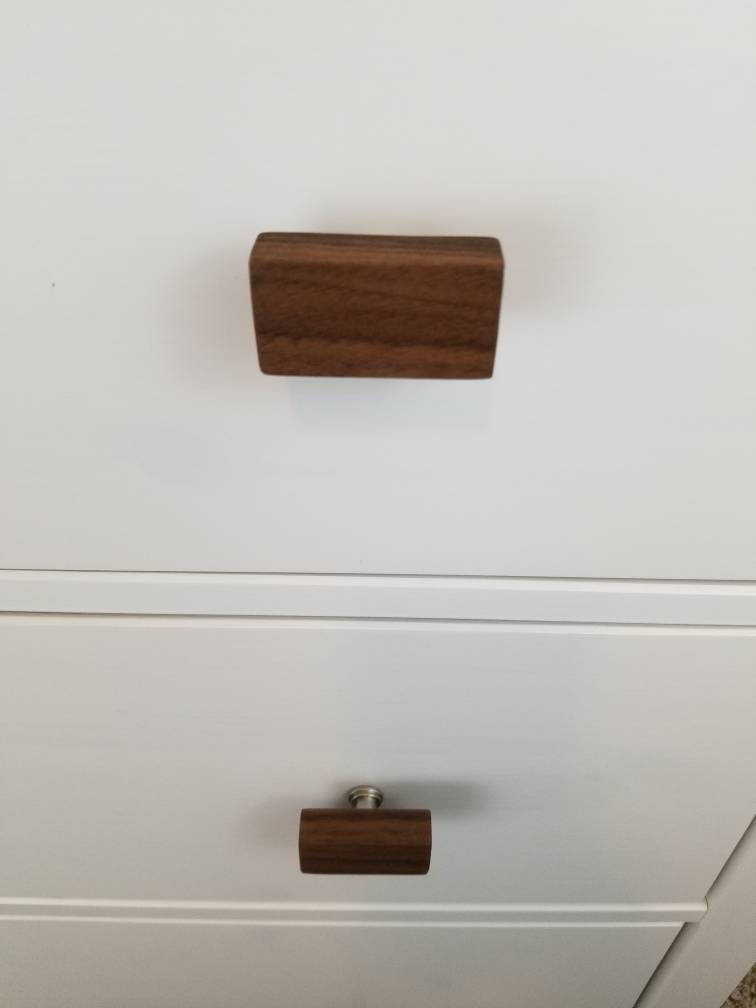 Walnut Drawer Pulls // Simply Wooden Draw Pulls // Modern - Etsy