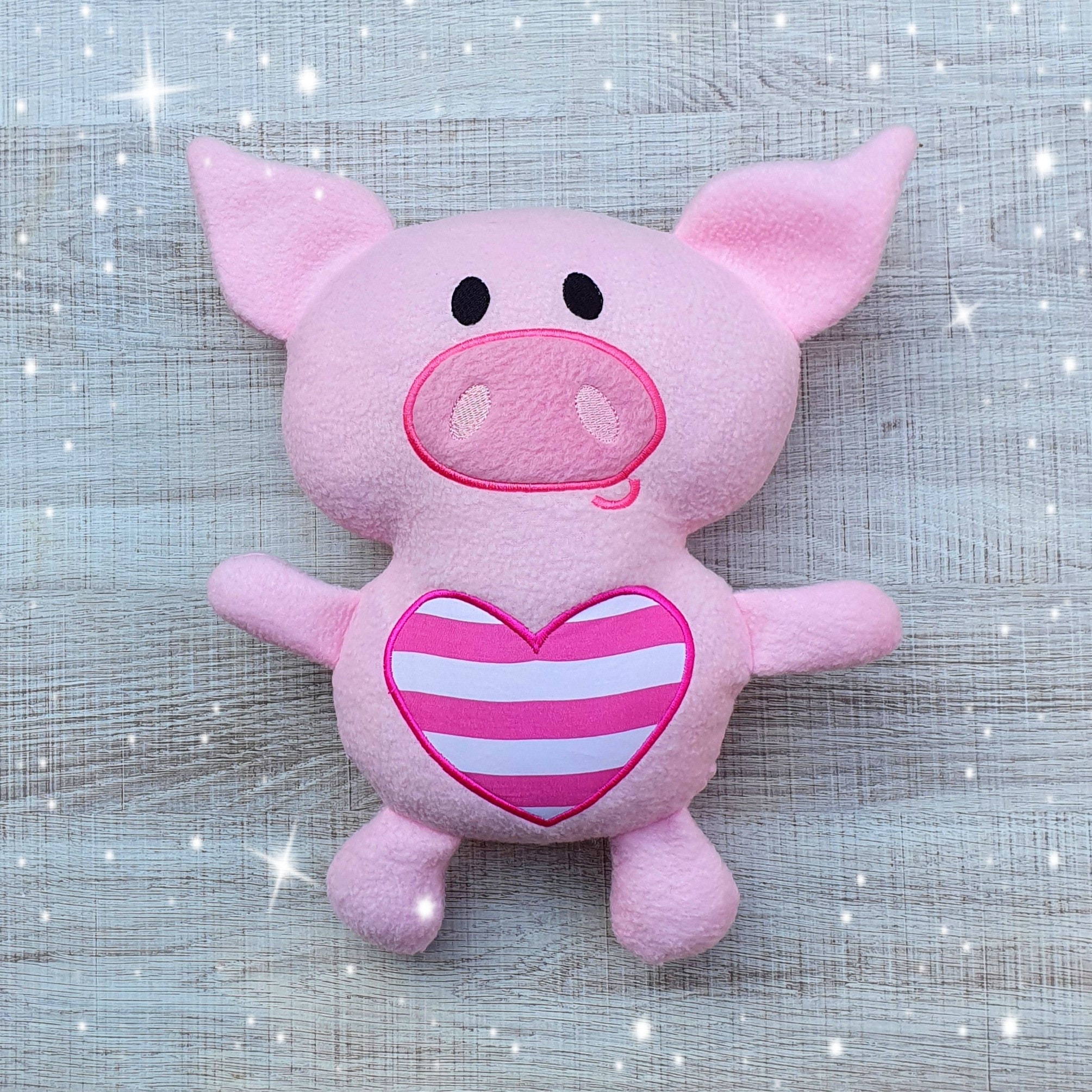 Love Heart Piggy Stuffie ITH Embroidery Machine Pattern - Etsy
