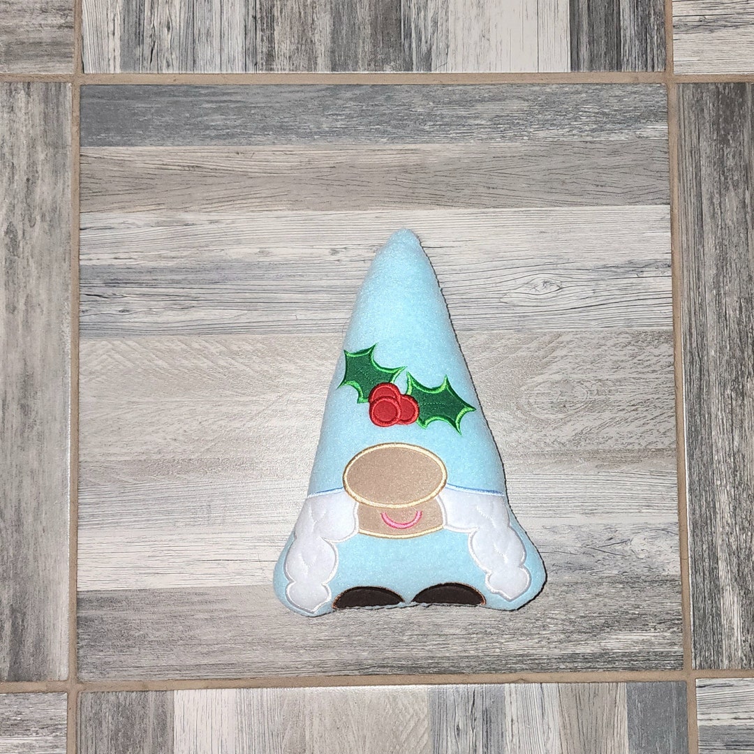 Christmas Holly Gnomess Dwarf Stuffie ITH Embroidery Machine Pattern - Etsy