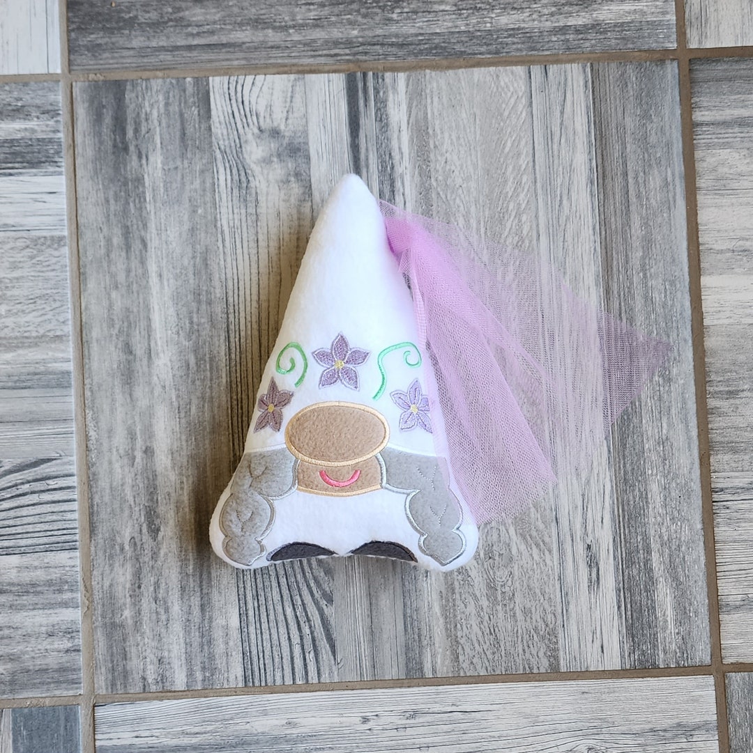 Bride Wedding Gnome Gnomess Stuffie ITH Embroidery Machine Pattern - Etsy